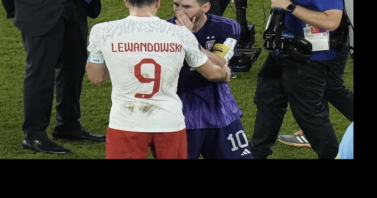 Lewandowski celebrates ‘happy defeat’ as Poland advances