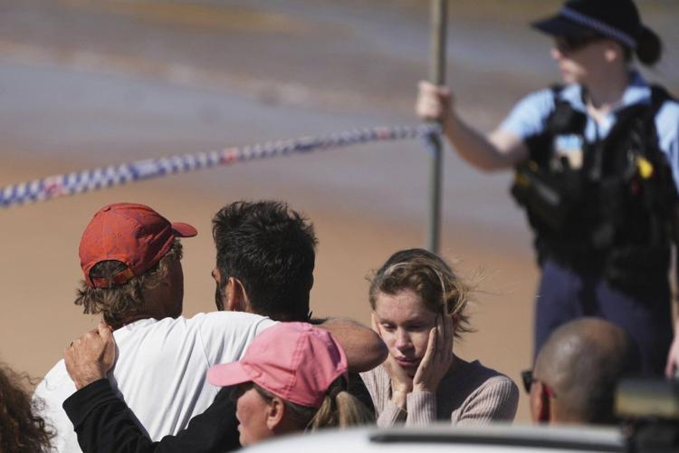 Shark kills beachgoer near Sydney