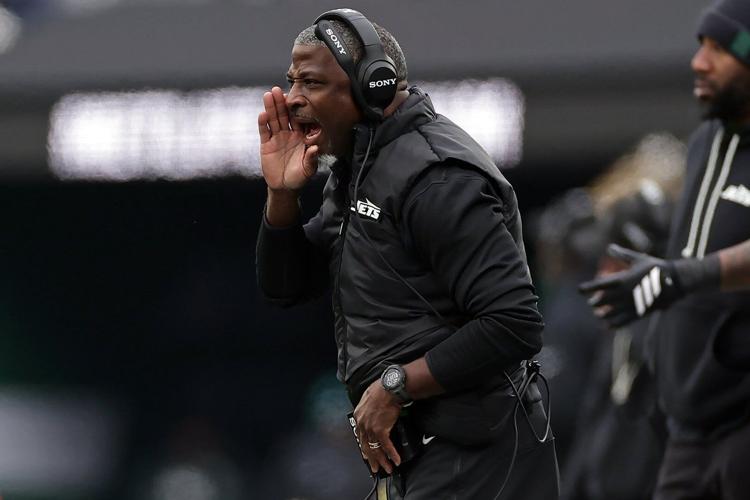 Jets' latest coaching staff shakeup: Tanner Engstrand out as offensive ...