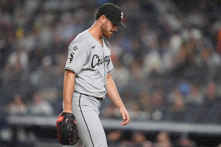 Judge reaches 50 homers for 4th time, hits pair as Yanks tie for AL East lead by beating White Sox