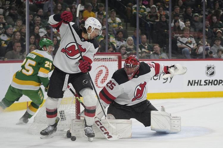 Hischier has hat trick, Devils top Wild 5-2