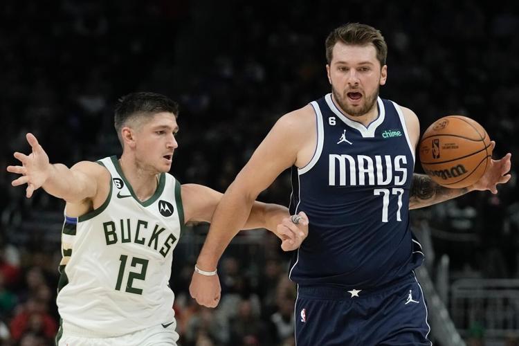 Allen’s hot start helps Bucks defeat Mavericks 124-115