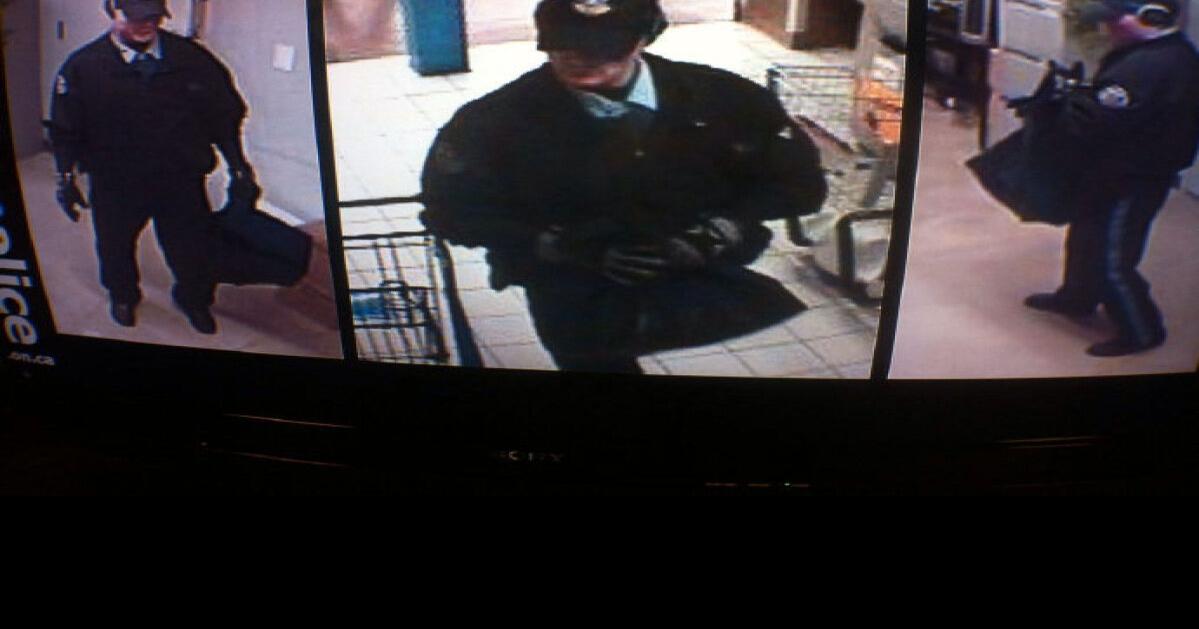 Bandit dressed as Brinks guard gets away with large amount of cash