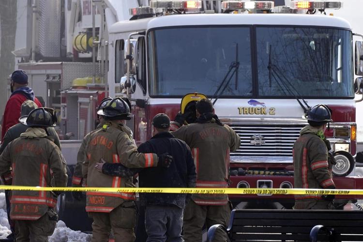Buffalo firefighter dies in blaze that led to explosion