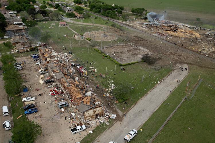 Texas fertilizer plant explosion: Crews seek survivors, bodies after ...