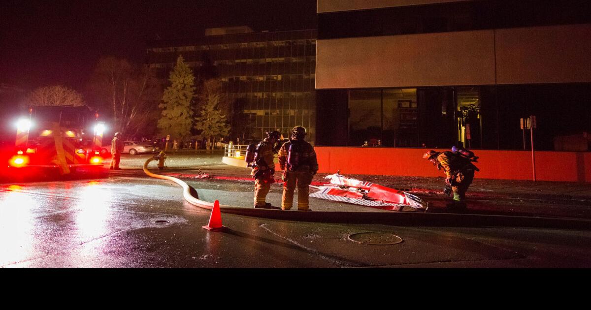 Pilot killed as small plane crashes in downtown Anchorage, Alaska