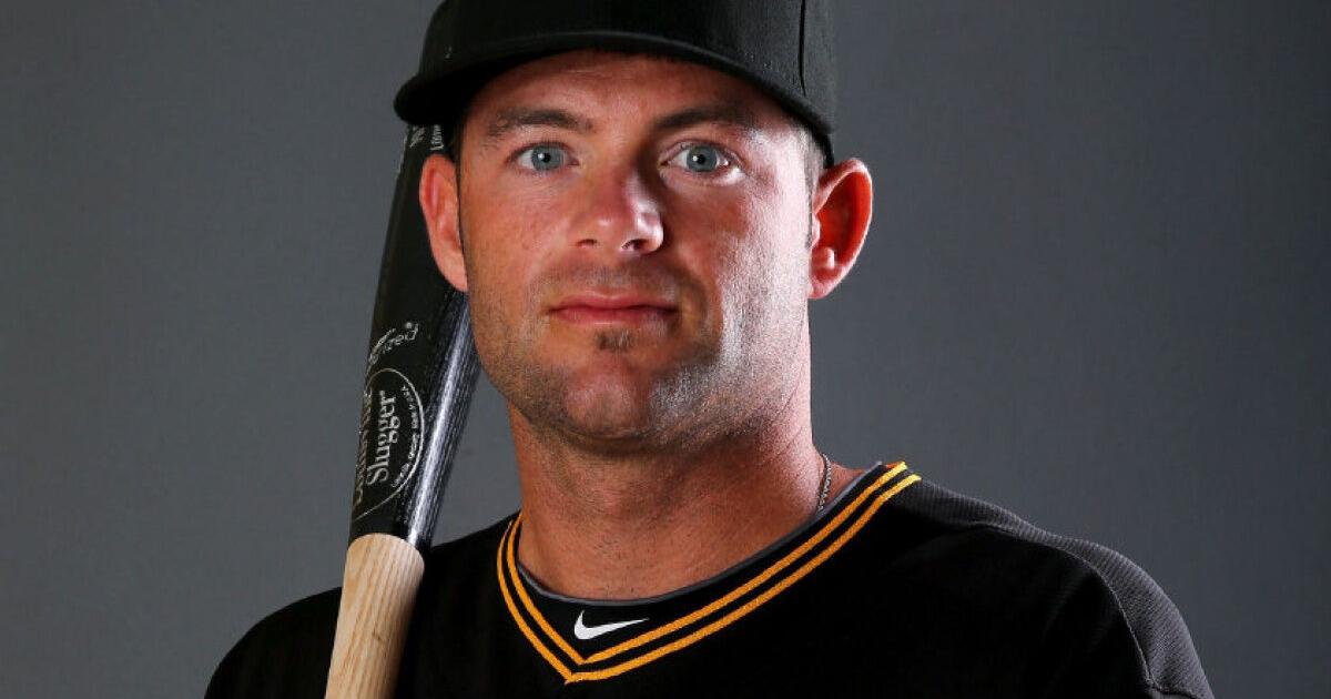 Blue Jays claim first baseman Matt Hague off waivers from Pittsburgh