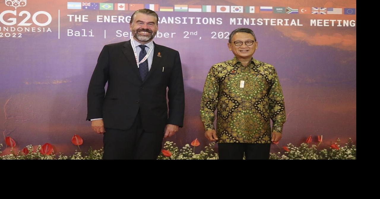 John Hannaford named new clerk of the Privy Council, as Janice Charette ...