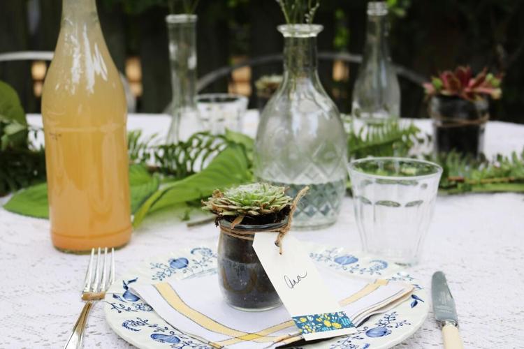 How to set a botanical-inspired table for your next summer soiree