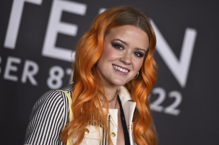 Celine brings rock music element into Hollywood fashion show