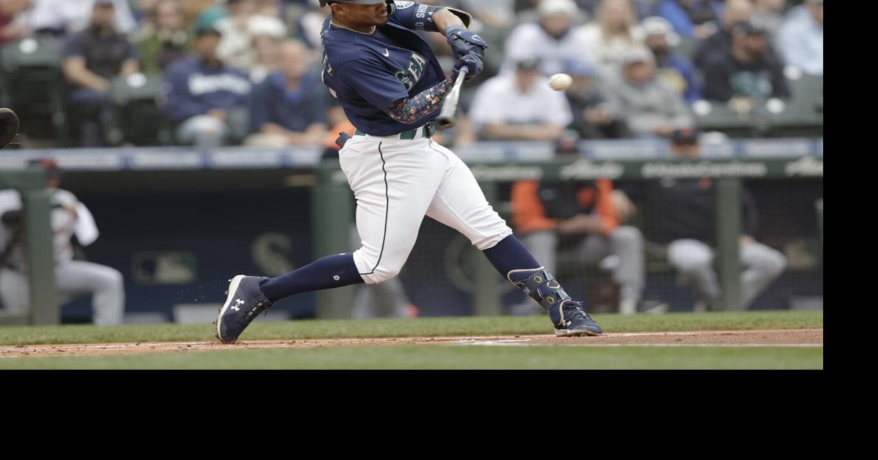 Mariners roll into playoffs after 5-4 win over Tigers