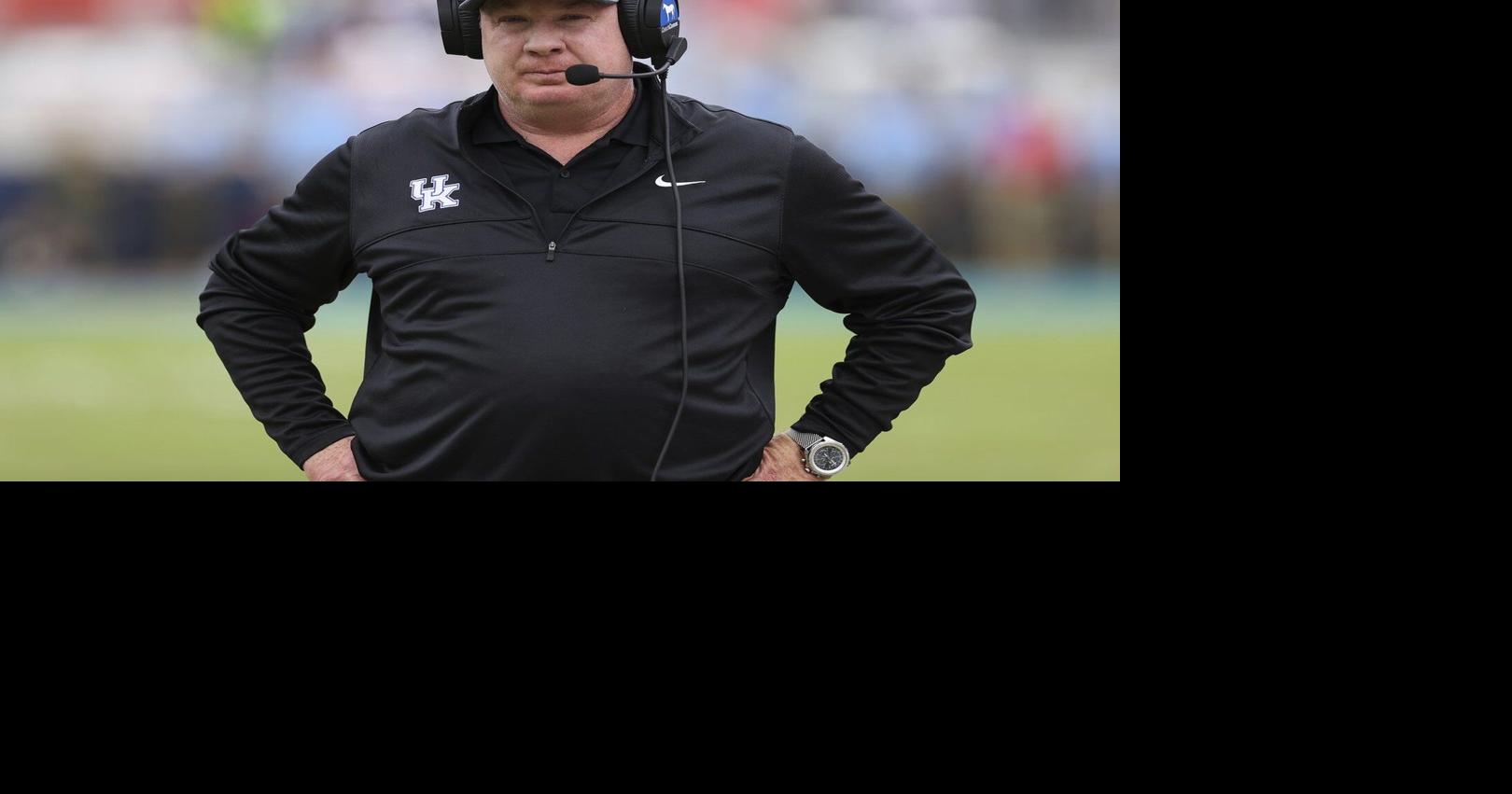 SEC's longest-tenured coach, Mark Stoops back to rebuilding at Kentucky