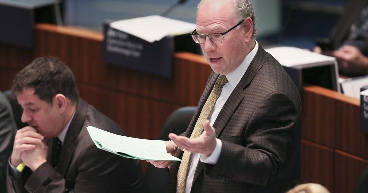 David Shiner sticks with plan to retire from Toronto city council