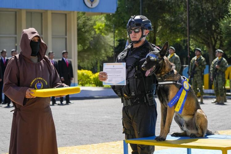 Five dogs with military intelligence unit in violence-plagued Ecuador ...
