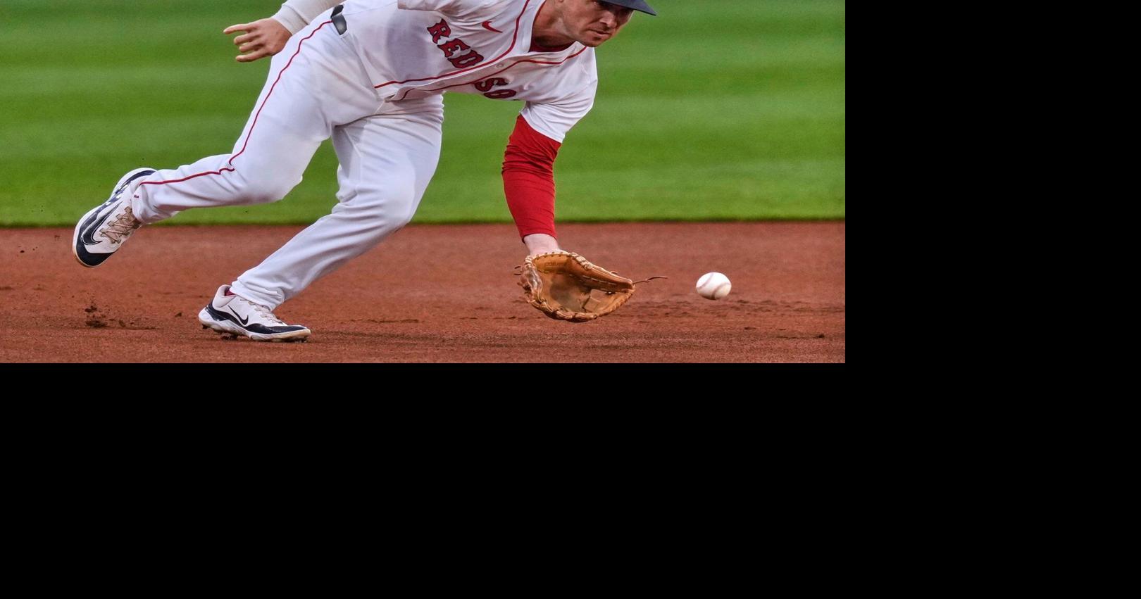 Chicago Cubs finalize $175 million contract with All-Star third baseman Alex Bregman