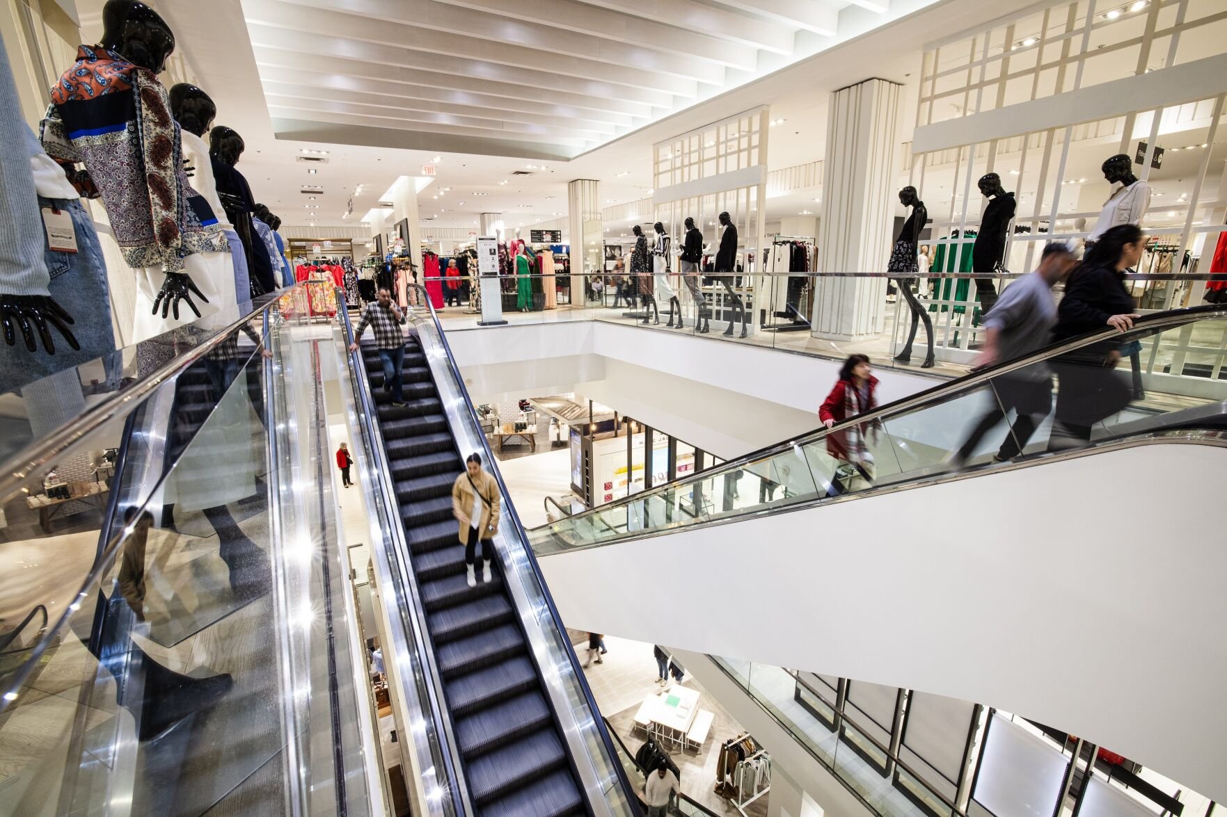 The Bay liquidation is the end of a fashion era for Canada