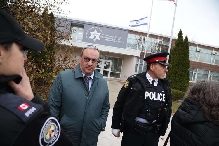 Community outraged and terrified after bomb threat at Jewish school in ...