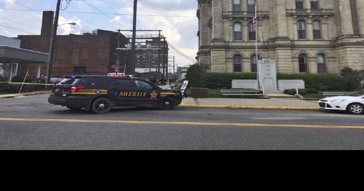 Ohio judge returns fire in ambush outside courthouse
