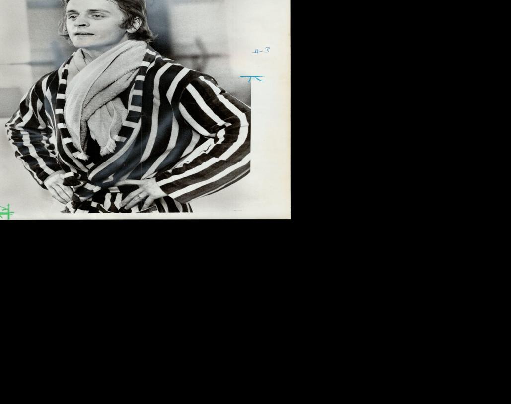 Mikhail Baryshnikov recalls his defection in Toronto