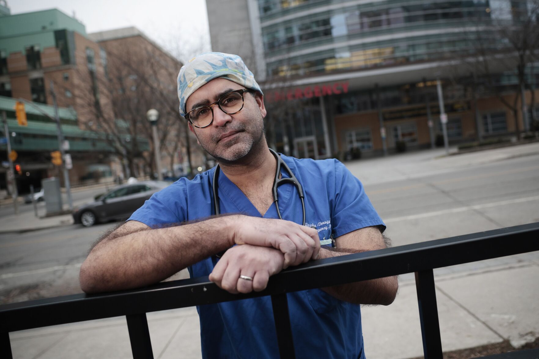 'You are always rushing': A Toronto doctor offers a glimpse of ...