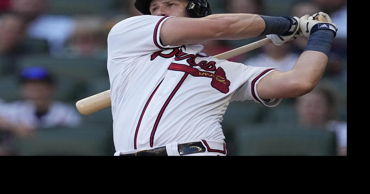 Acuña hits 2 HRs as power-hitting Braves keep rolling, beat Ryan, Twins 6-2