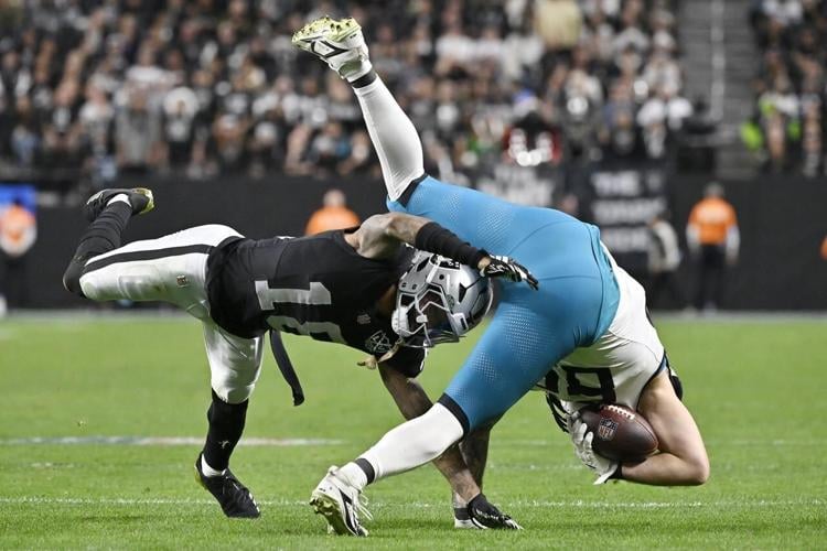 Titans WR Calvin Ridley wants to 'chirp' in his return to Jacksonville ...