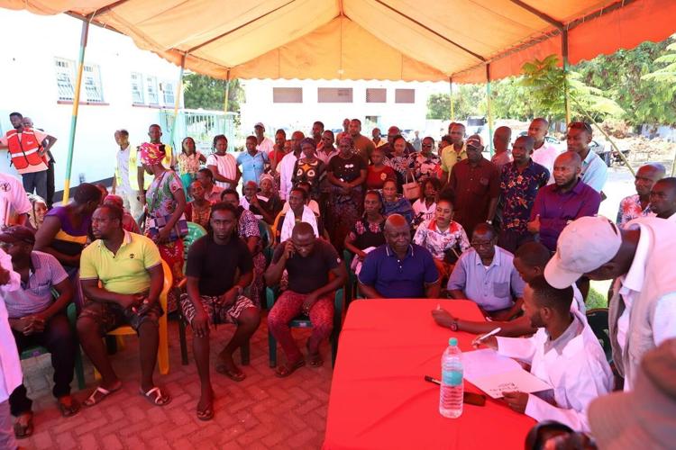 Kenya Starts To Hand Over To Relatives The Bodies Of 429 Members Of A