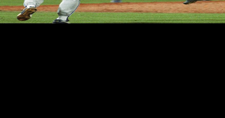 ‘Dude, watch the bunt’ — Mike Timlin recalls final out of ’92 World Series