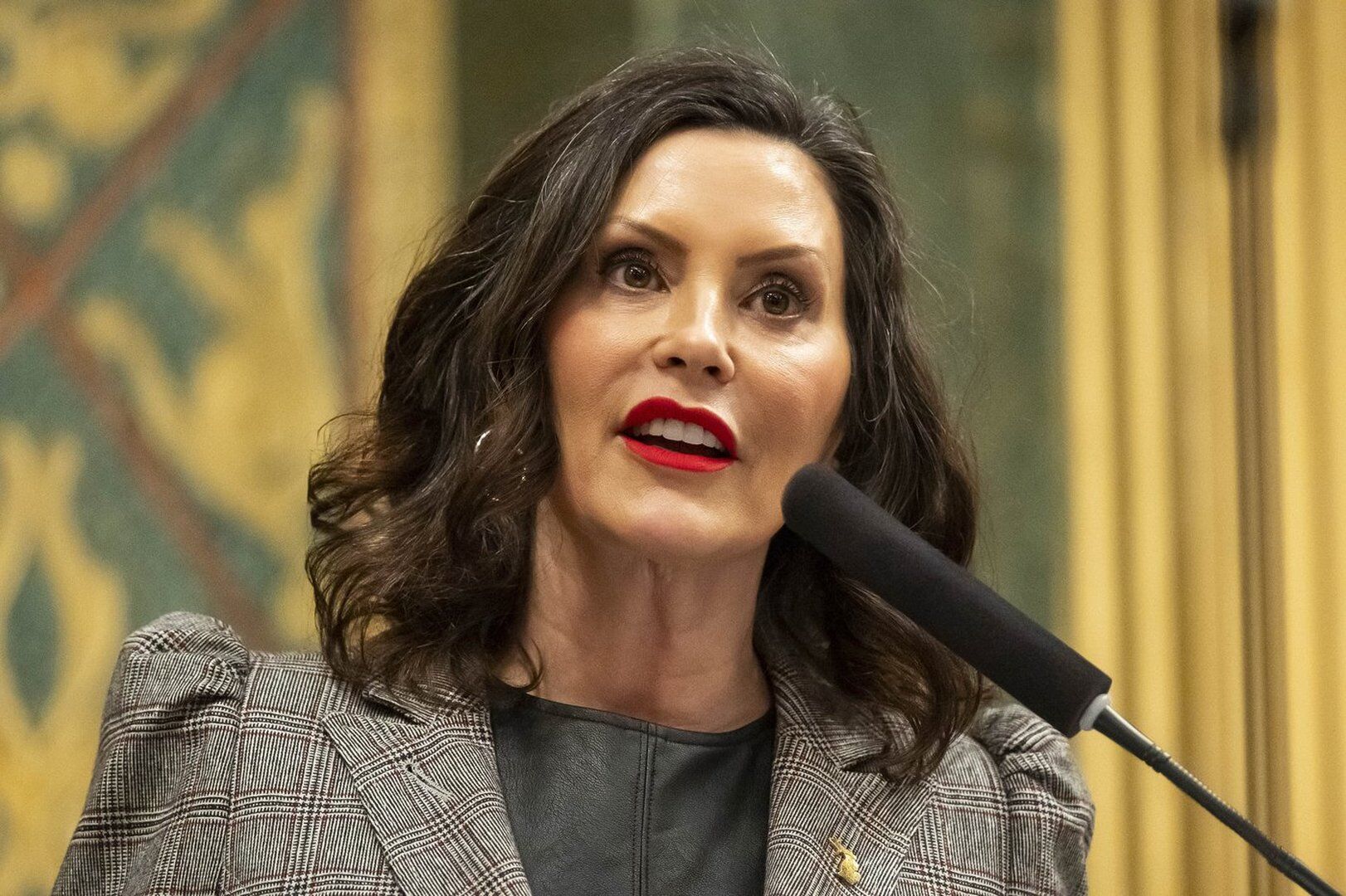 Michigan Democratic Gov. Whitmer makes direct appeal to young men after ...