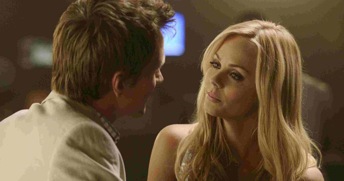 laura vandervoort vampire