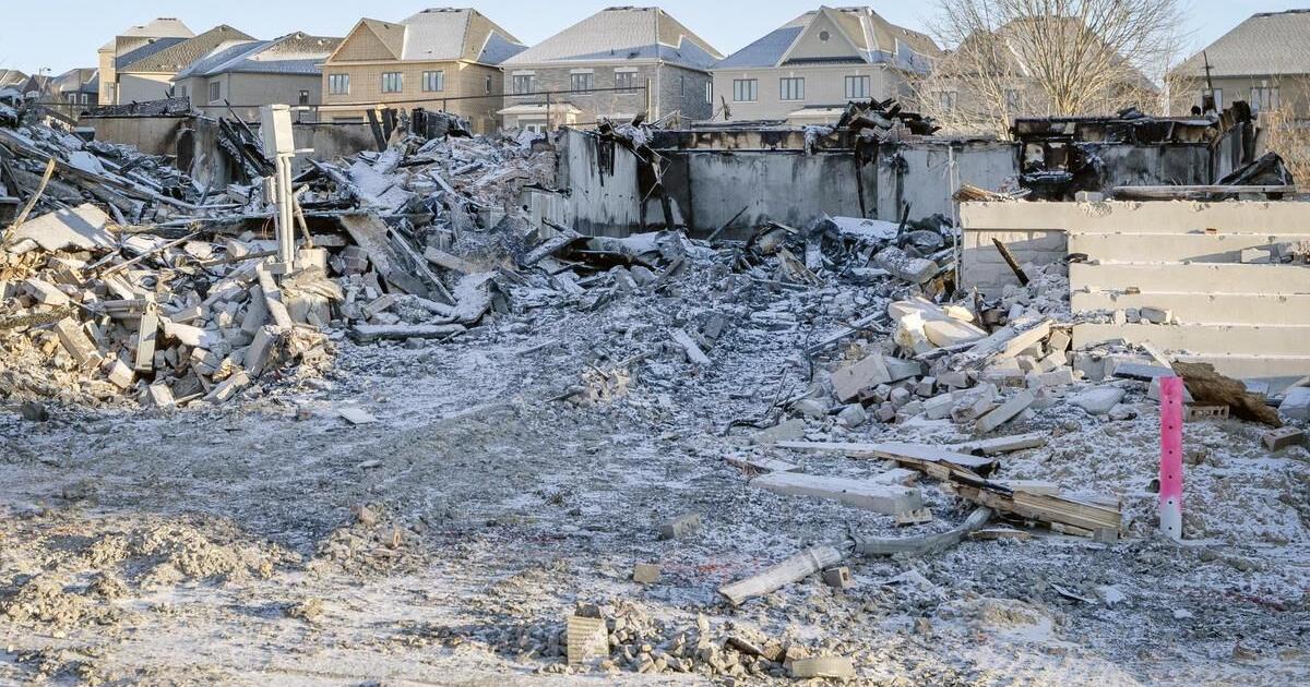 4 unoccupied homes damaged in overnight fire in Caledon: OPP