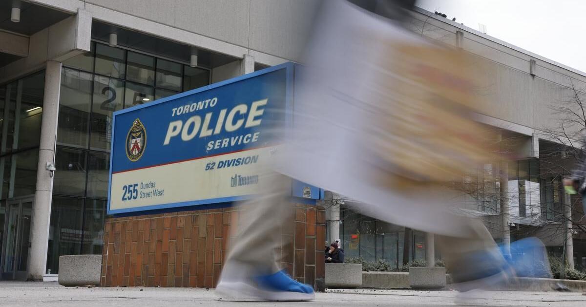 Man faces 36 mischief charges for damaged cars