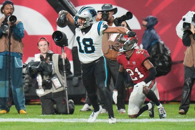 Panthers win the NFC South thanks to help from Falcons. Jaguars secure ...