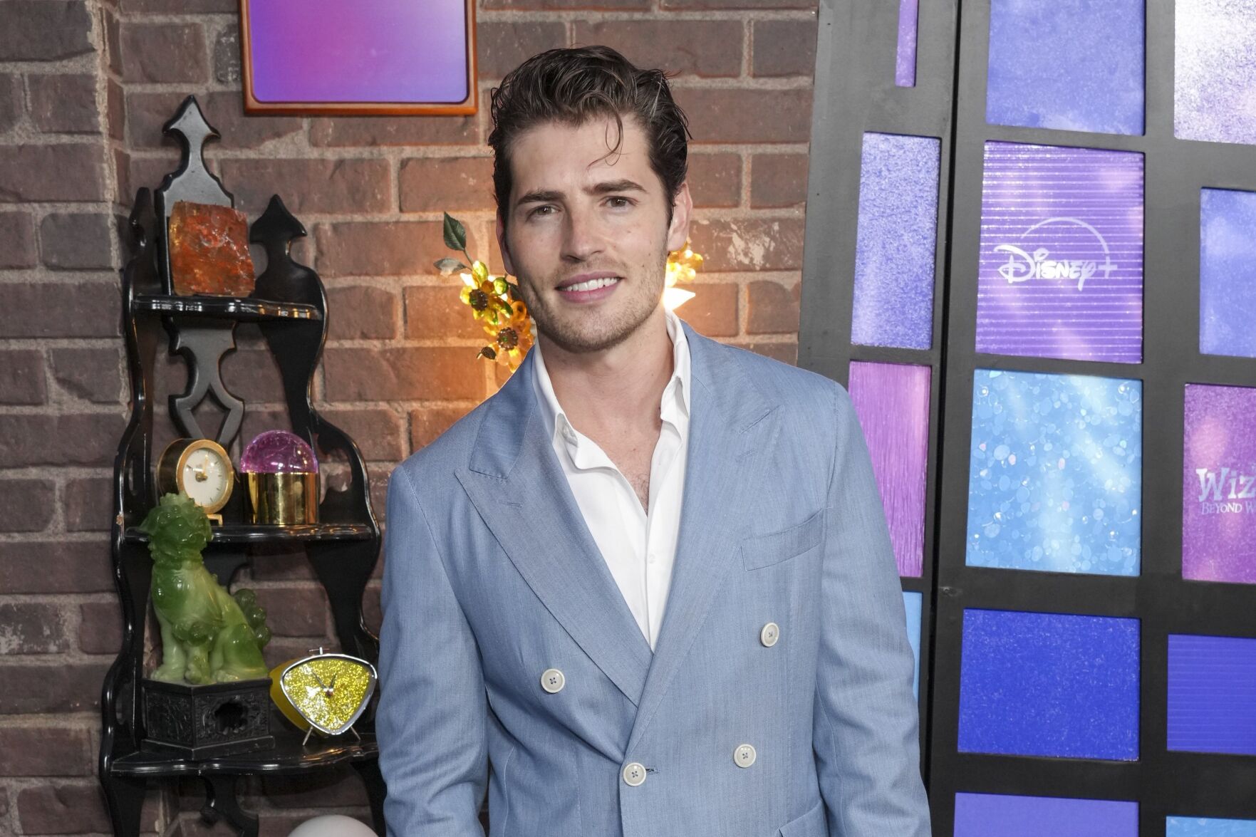 What you need to know about Wizards of Waverly Place sequel