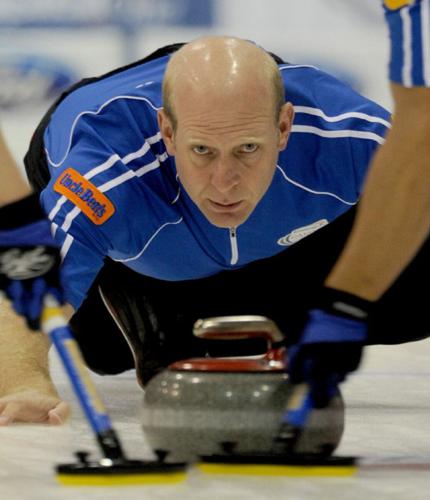 Martin and Carey earn wins and spots in finals at Canada Cup curling