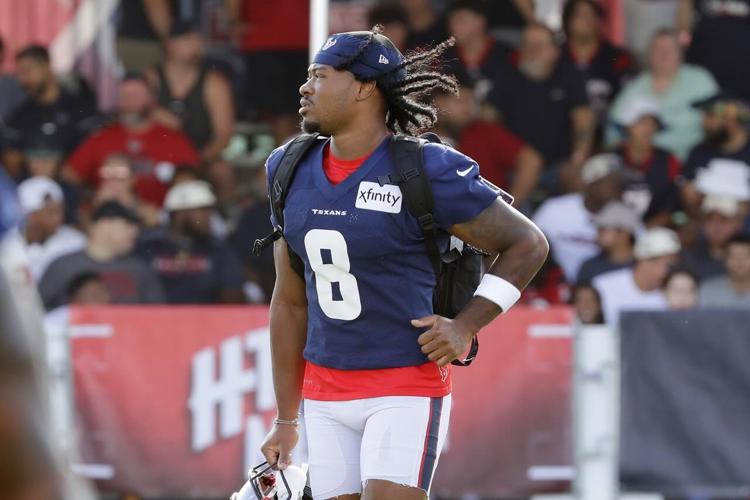 Houston receiver John Metchie ‘grateful’ on field after finishing ...