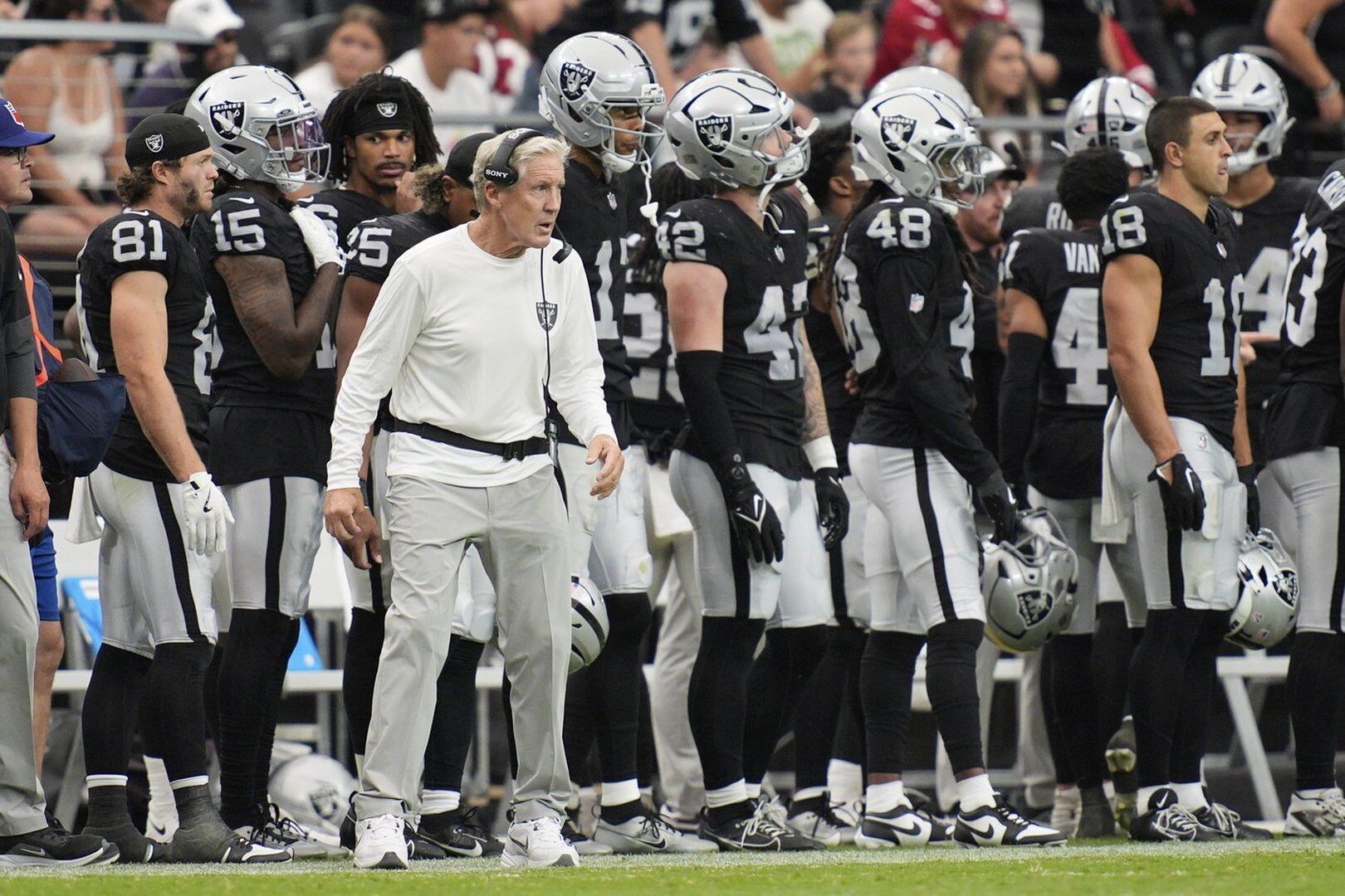 Pete Carroll begins new chapter with Raiders against Patriots