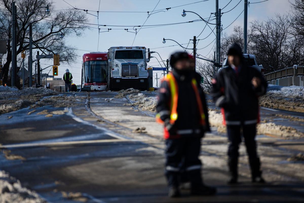 TTC 506 Carlton streetcar back in service after derailing