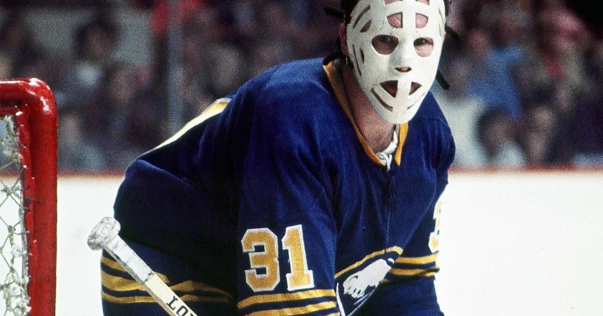 Meet the NHL goalie who turned game-day retirement into an art form