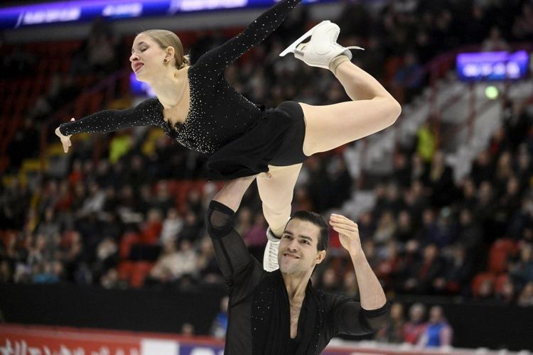 Glenn and Siao lead short programs at figure skating Finlandia Trophy