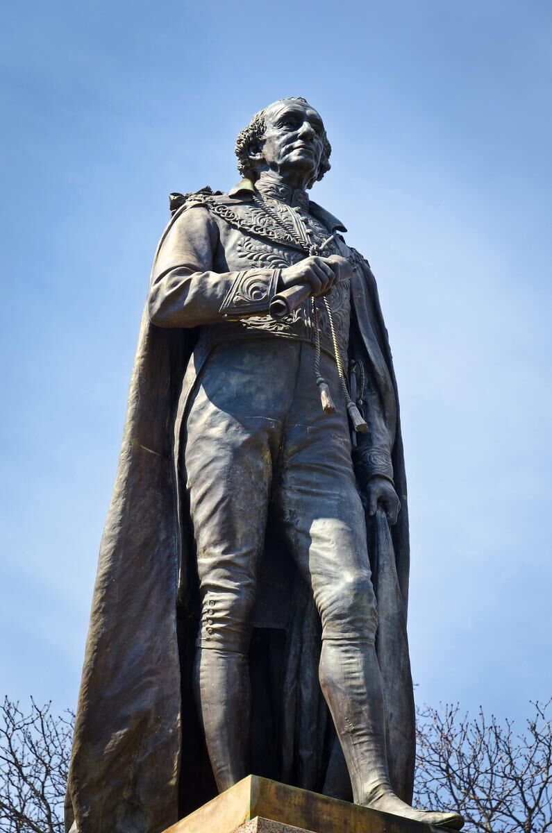 Should statues of Sir John A. Macdonald be removed? Yes