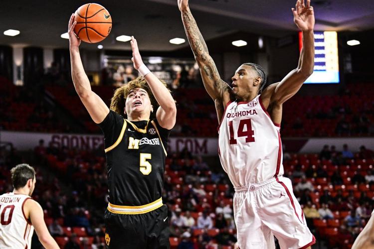 Fears scores career-high 31 as Oklahoma beats No. 15 Missouri 96-84
