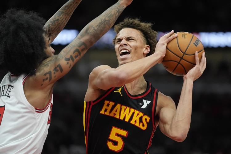 Keaton Wallace scores career-high 27 points to help the Hawks beat the ...