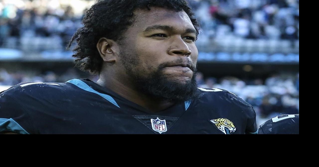Veteran edge rusher Dawuane Smoot re-signs with the Jaguars on a 1-year ...