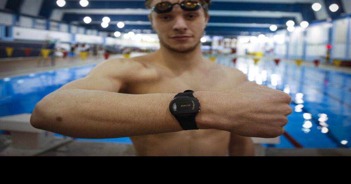 Wearable tech designed to help Canada’s elite swimmers uses ‘swimlytics’
