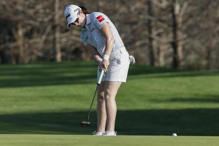 A Lim Kim opens 4-shot lead in 1st round of LPGA season opener