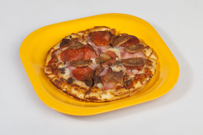 The Dish: Meat pizza's fat equals 16 chocolate cookies