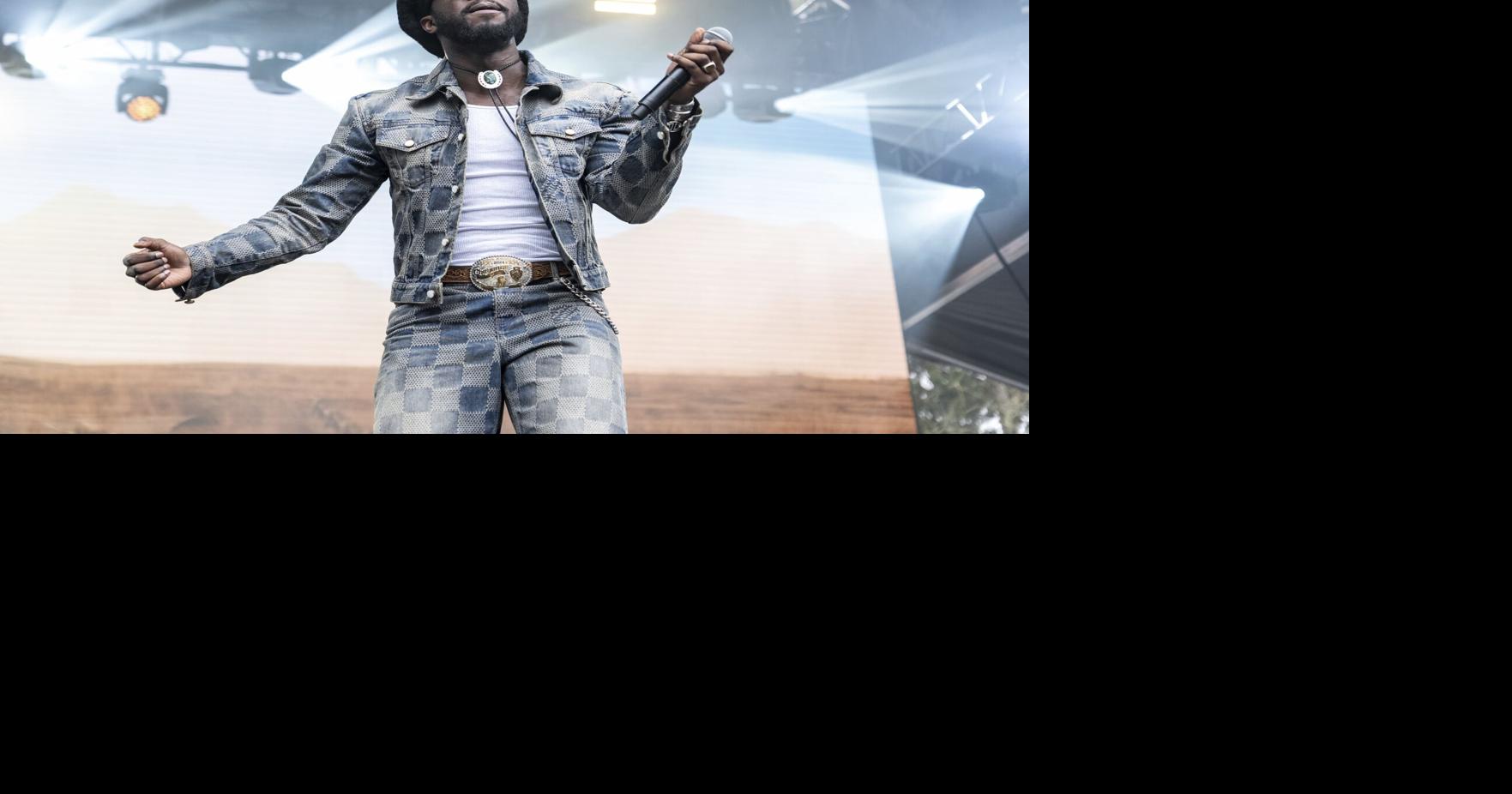 Review: Country-hip-hop star Shaboozey impresses in Toronto