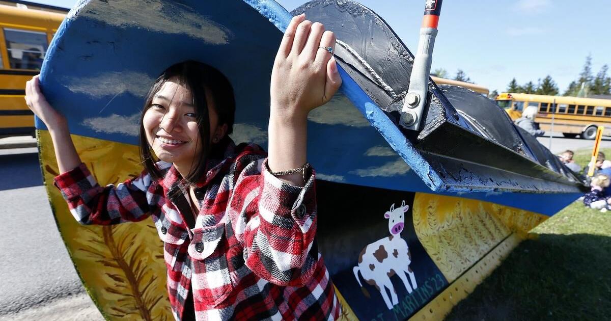 Photos: Ennismore students paint it out for you — Holy cow, slow down ...