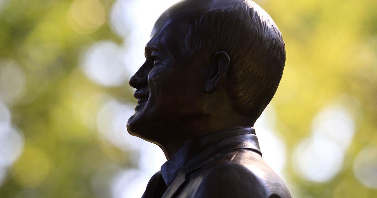 Dear Jack celebrates late NDP leader Jack Layton